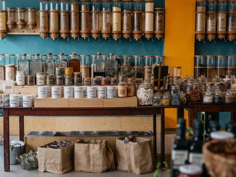 10 Top Tips To Say No To Plastic - Simply Plastic Free